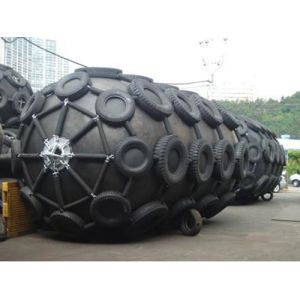 Quality 1.5m*3m Marine Pneumatic Rubber Fenders Natural Rubber Reinforcement for sale