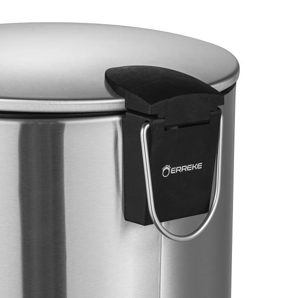 Quality 30L Soft Close Round Armor Pedal Trash Bin For Bathroom Waste Management for sale