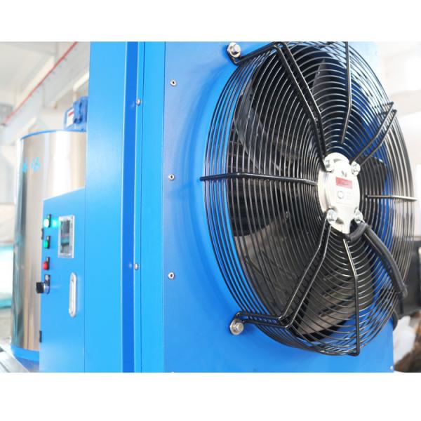 Quality Water Cooling Condensation Way 1000kg Flake Ice Making Machine with Ice Storage for sale