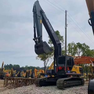 Quality 24 T Used VOLVO EC240 Crawler Excavator Second Hand Volvo Excavators for sale