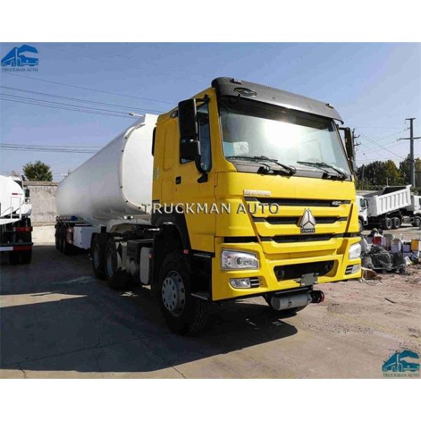 Quality Three Axles Carbon Steel Oil Tank Trailer 50 Cbm  With 5 Compartments for sale