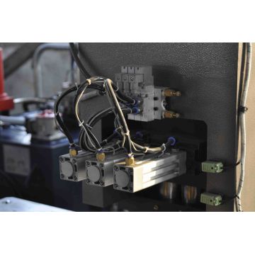 Quality High Speed CNC Plate Punching Machine , CNC Metal Plate Marking Machine for sale