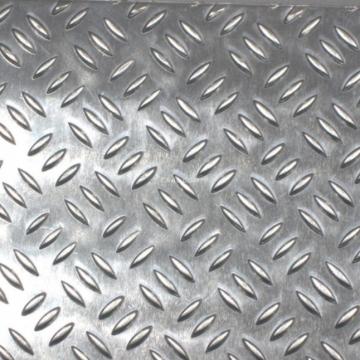 Quality 304 314 1025mm High Strength Stainless Checkered Plate for sale