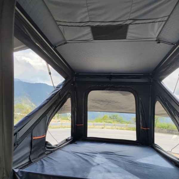 Quality Overland 4X4 RTT Folding Roof Top Tent Z Rooftop Tent 2.3m Telescopic Ladder for sale
