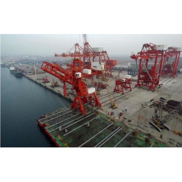 Quality 1500 Tph Self Propelled Ship Unloader For Handling Bulk Cargo At Port for sale