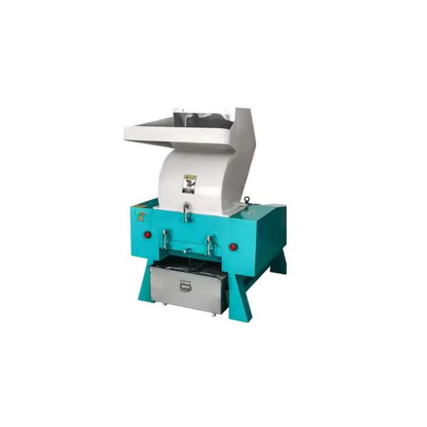 Quality High Efficiency Waste Plastic Crusher 600 kg/h For Environment Protection for sale