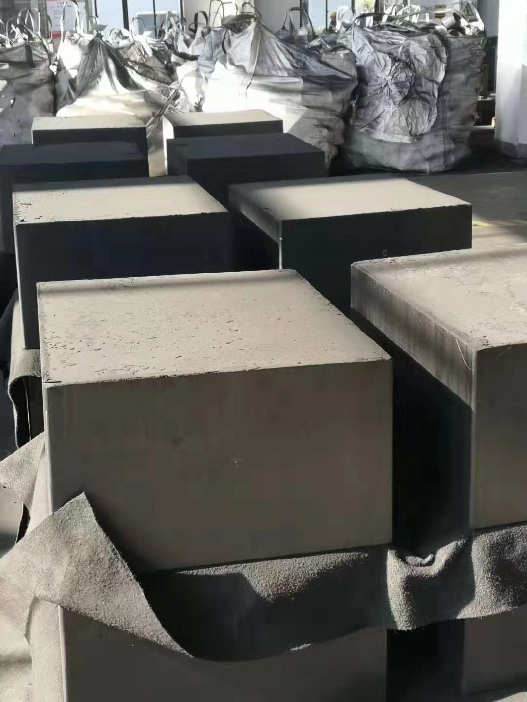 Raw Material EDM High Purity Synthetic Isostatic Isotropic Graphite