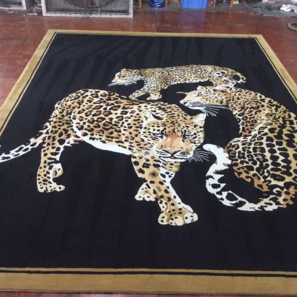 Quality Handmade Logo Rug Mat Carpet with Cotton Cloth Backing and Acrylic Surface for sale