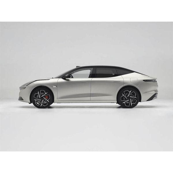 Quality 2025 Lynk & Co Z10 4WD Electric Sedan-702km Range Fast Charging High-Performance for sale