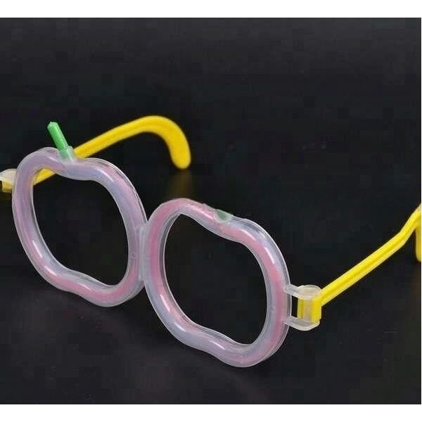 Quality Novelty Light Up Apple Shape Glow Stick with Non-toxic PE Fluorescent Liquid for sale