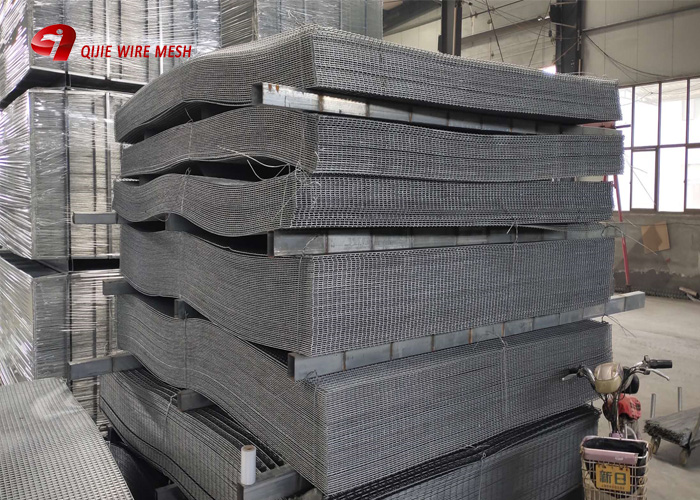 Galvanized Welded Wire Mesh Panels