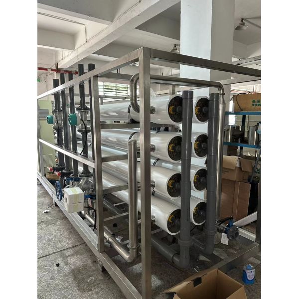 Quality High Salt Rejection Rate Brackish Water Reverse Osmosis Plant 30m3/Hour Capacity for sale