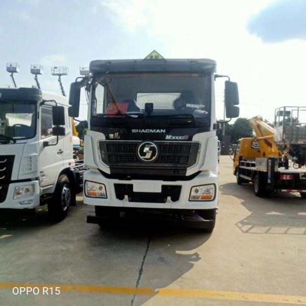 Quality Dongfeng 9.5 Cubic Meter General Liquid Transport Vehicle for sale