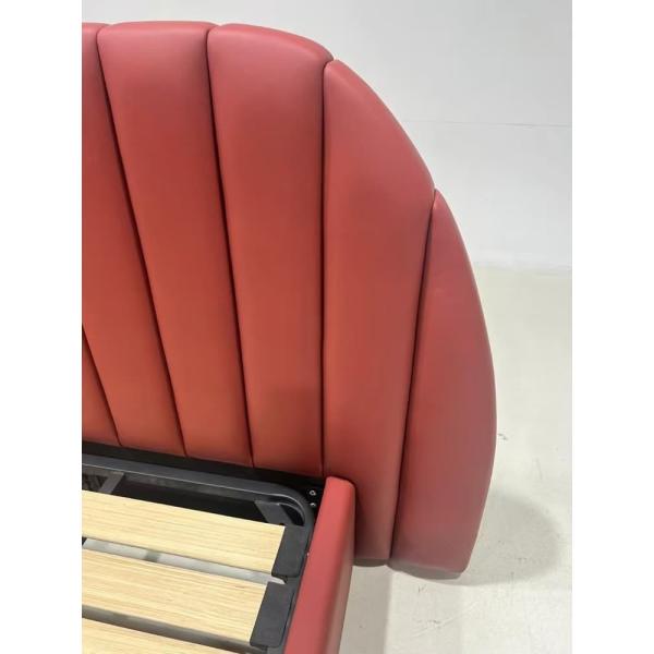 Quality Italian Designed Luxurious Leather Fabric Bed Modern Minimalist Masterpiece for sale