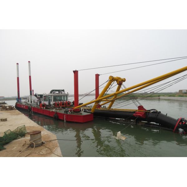 Quality 200mm Pipe Small Cutter Suction Dredger 80Cbm/h With 205KW Cummins Diesel Engine for sale
