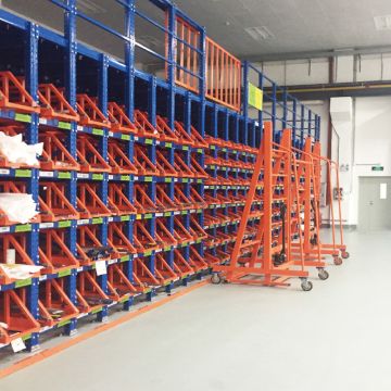 Quality Roll Out Cassette Rack Honeycomb Rack Long Products Racking Cantilever Rack for sale