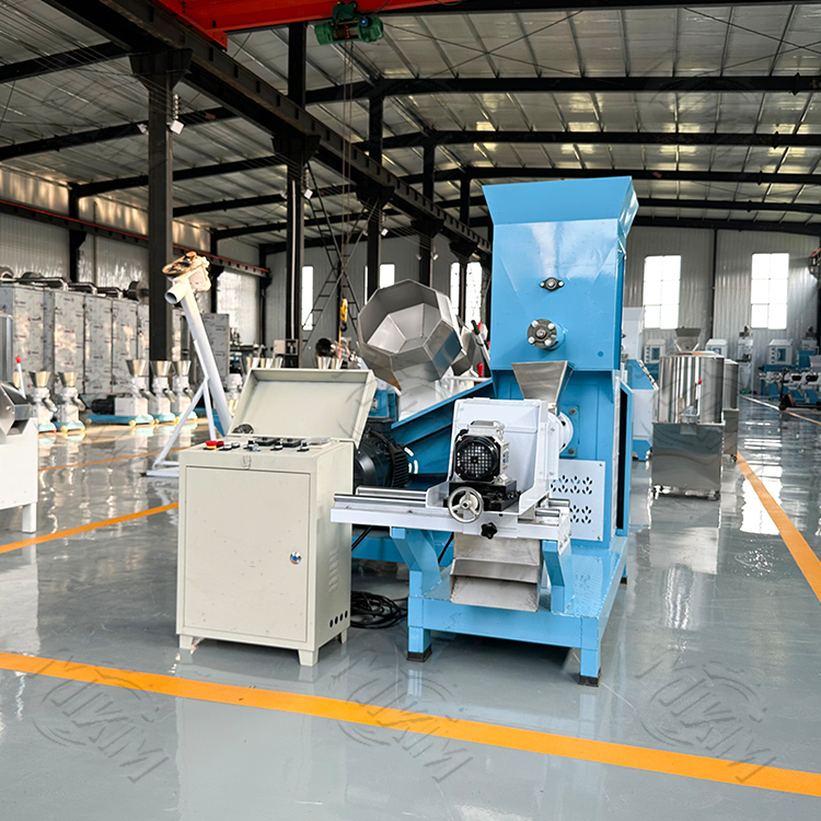 Pet food extrusion machine close-up