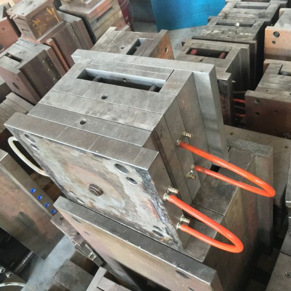 Quality Yuyao Zhejiang Plastic Injection Plastic for Household Appliance for sale