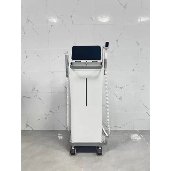 Quality Customized 800W Diode Hair Removal Laser Machine 60 Million Light Outputs for sale