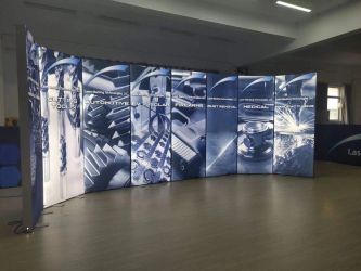 China Factory - Changzhou JJ Displaylit Equipment Co.,Ltd