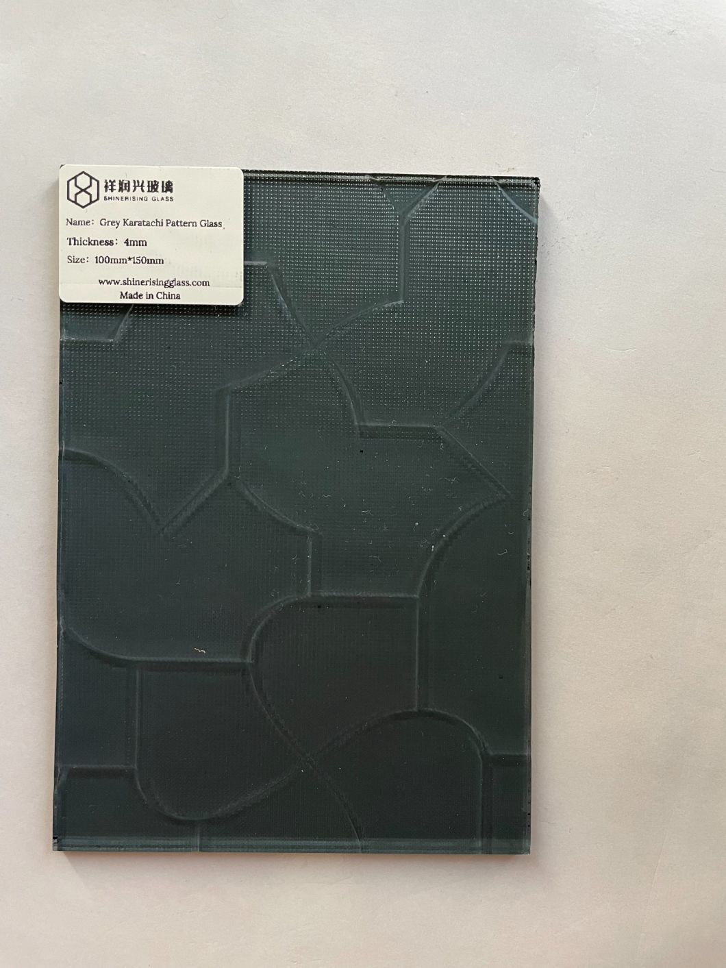 Ultra Clear Tinted Stream Pattern Glass Textured Cabinet and Door Glass Pane Design