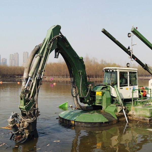 Quality Kingda Sand Pump and Multifunctional Attachments on Versatile Amphibious Dredger for sale
