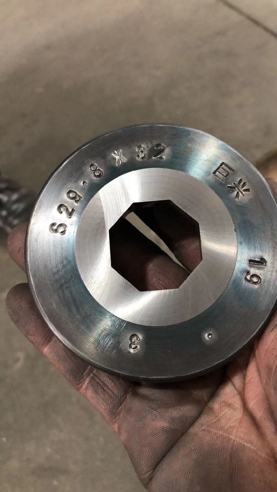 Polycrystalline Diamond Dies Tungsten Carbide Wire Drawing Dies Drawing Dies Manufacturers