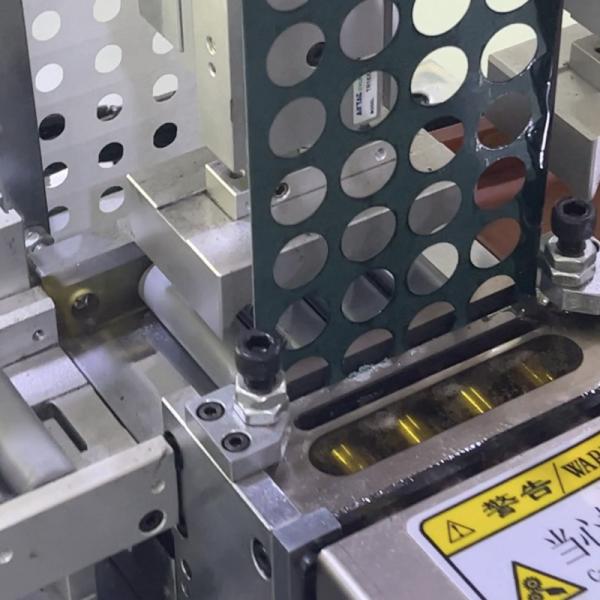 Quality Cylindrical Automatic Battery Labeling Machine 18650 Battery Sticker Machine for sale