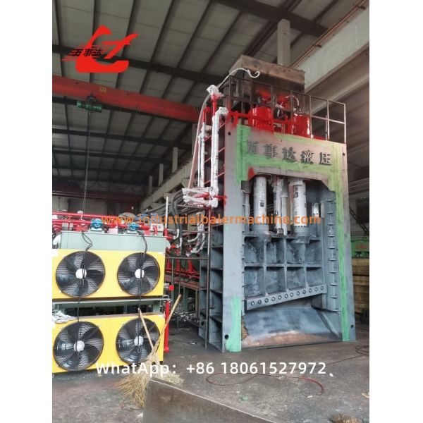 Quality 8000kN Cutting Force Gantry Shear, 270kW Power And PLC Control System, Ideal For for sale