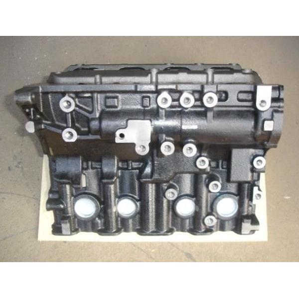 Quality Mitsubishi 4G64/2.4L Cylinder Block Automotive Engine Parts Cast Iron Material for sale