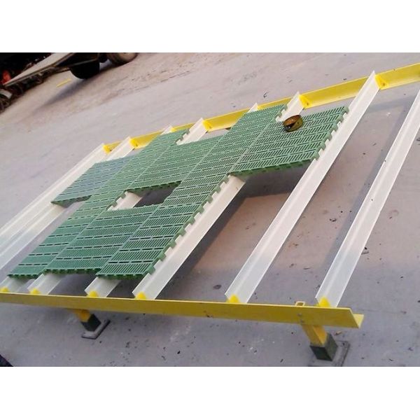 Quality Corrosion Resistant FRP Support Beams Designed For Pig Farm Floor Ensuring for sale