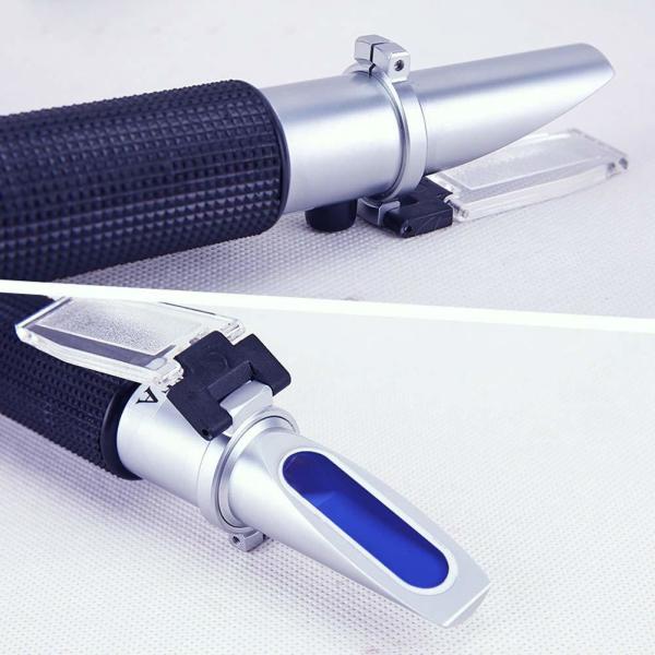 Quality Customized Handheld Refractometer Brix 0-32% for Measuring Sugar in Juice and for sale