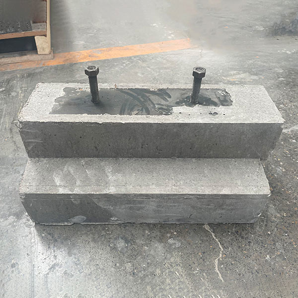 Quality Corrosion Resistance Refractory Precast Block Firebricks Compound Prefabricated for sale