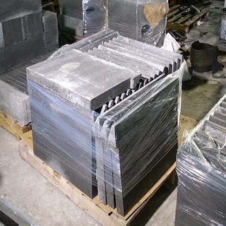 Quality Magnesia MgO C Bricks For Steelmaking Oxygen Converter Lining for sale
