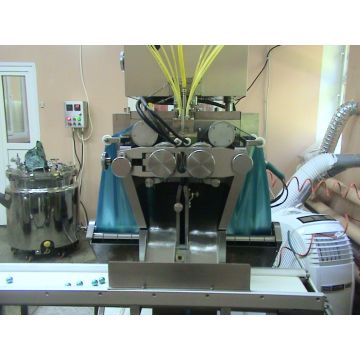 Quality 7 KW Softgel Encapsulation Machine With Ground Automatic Feeding / 43470 Pcs / for sale