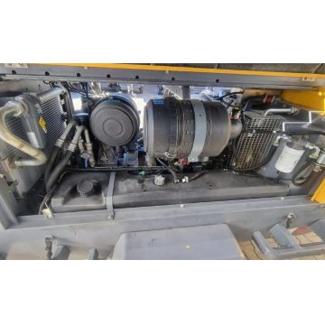 Quality Experience Unmatched Performance With Portable Compressor XATS156C for sale