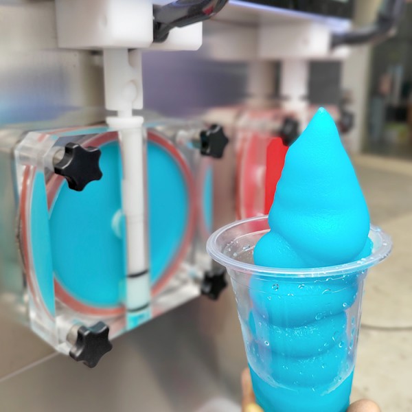 Quality 2 Flavors New Slush Machine With LED Light Frozen Cocktails Margarita Granita Smoothies Slushy Machine for sale