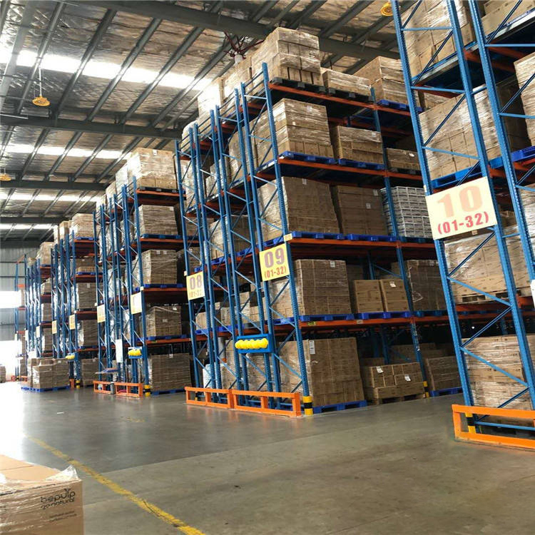 Pallet rack system configuration options