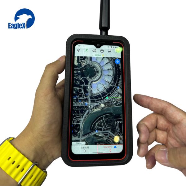 Quality Accuracy Real Time Handheld Drone Detector FPV Detection DJI Portable UAV for sale