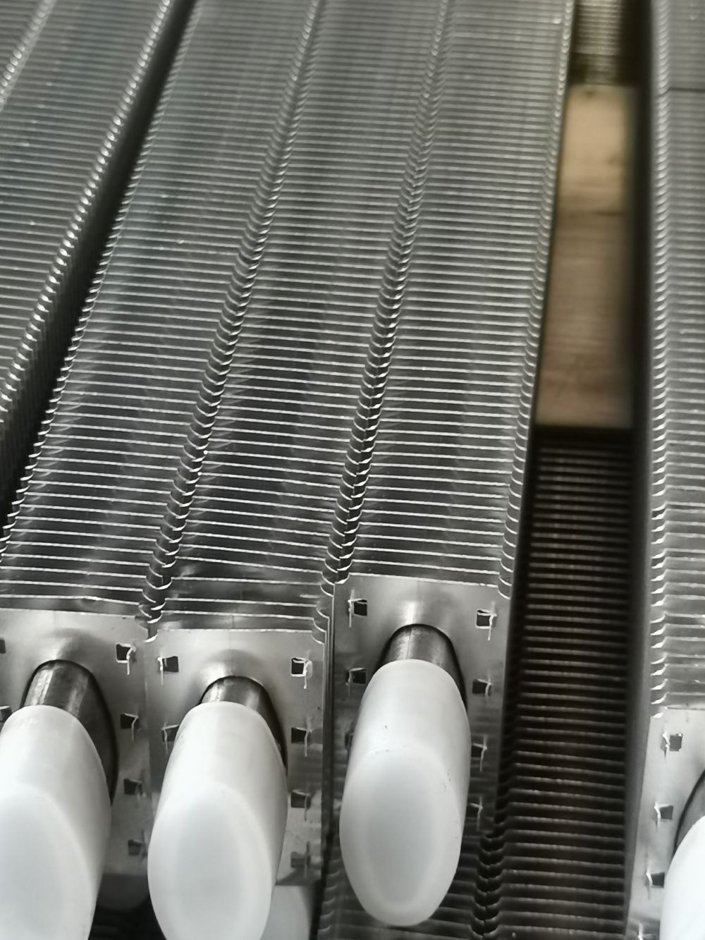 Carbon Steel Spiral Crimped Elliptical Finned Tube In Heat Exchange ...