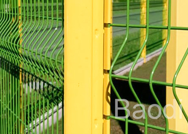 Quality Mild Steel PVC Coated Wire Mesh Fence Curved Panel Anti Rust / Corrosion for sale