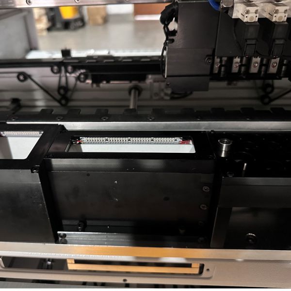 Quality PCB Assembly Automated Pick And Place System 50 Feeder Location With Ball Screw for sale