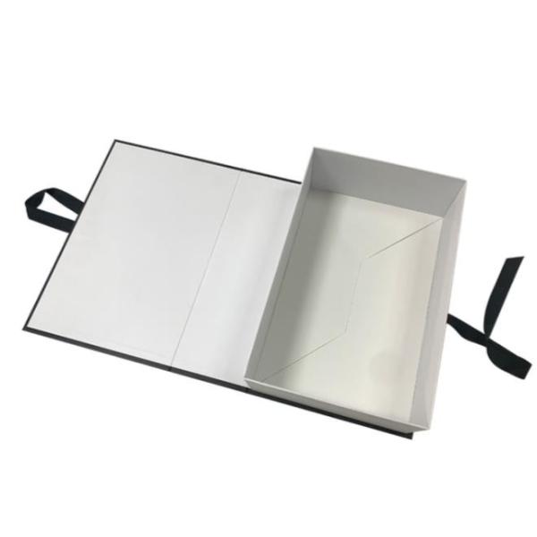 Quality BSCI FSC Garment Gift Boxes Custom Cardboard Packaging Foldable CDR PDF for sale