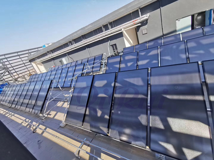 Roof Mounted Flat Plate Solar Thermal Collector