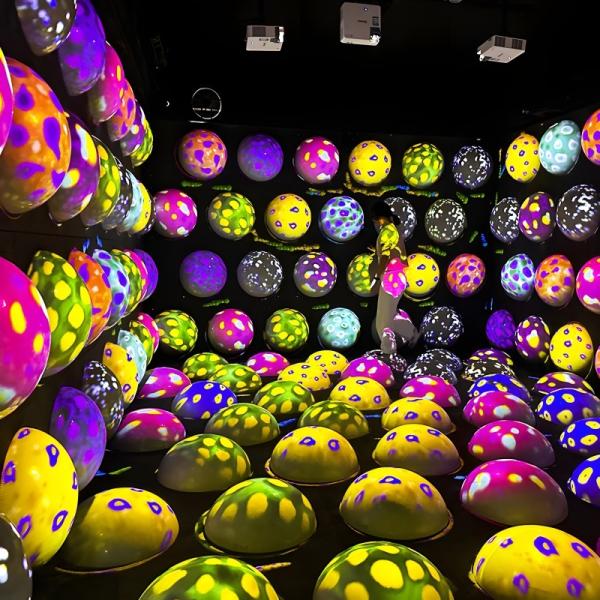 Quality Indoor Interactive Jumping Sphere Floor Interactive Projection Game Cool Jump for sale