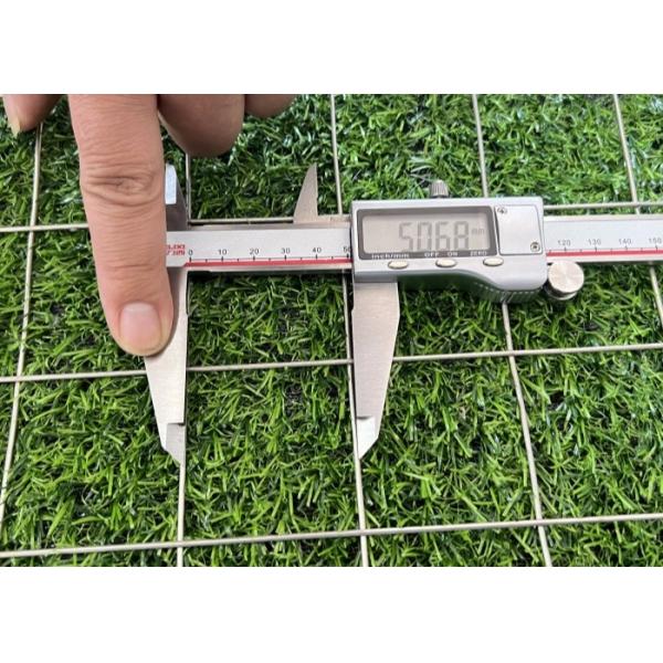 Quality Durable Stainless Steel Welded Mesh with Bright Square Hole Design for Fencing for sale