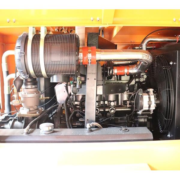 Quality Diesel Mobile Screw Air Compressor Two Wheels 425CFM 10 Bar for sale