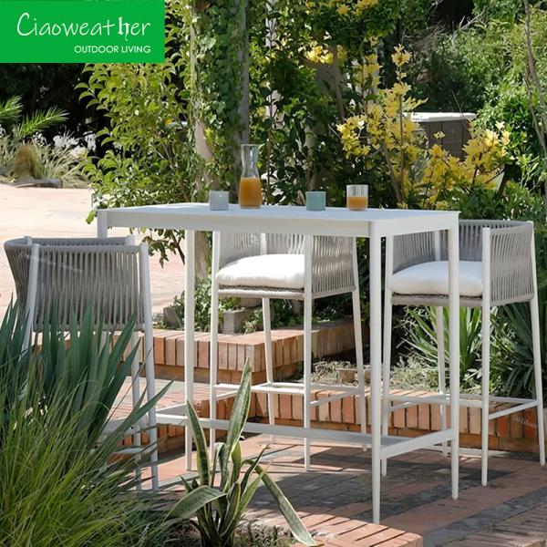 Quality Large Patio Furniture Aluminum Frame Bar Stool with Geometric Design and Cushion for sale