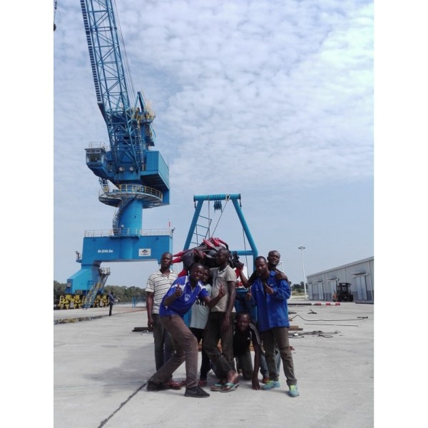 Quality Simple Jet Suction 800m3/H Auto River Sand Dredger 12m for sale