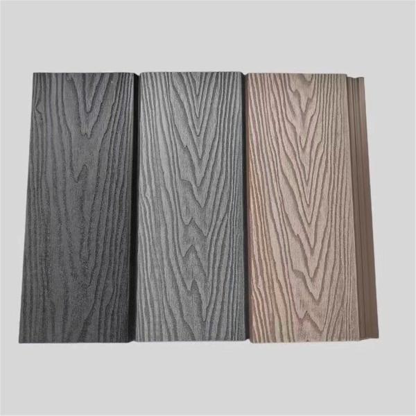 Quality Waterproof Outdoor WPC Decking Fence with Wood Grain Pattern and Brushed Surface for sale